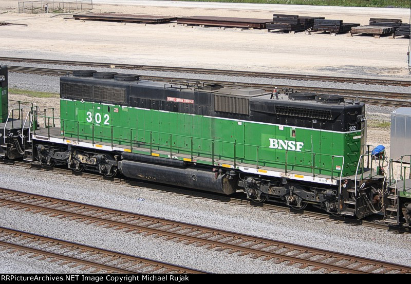 BNSF 302